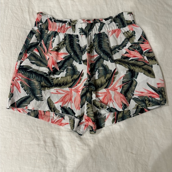 LOFT | Shorts | Greek And Pink Floral Shorts | Poshmark